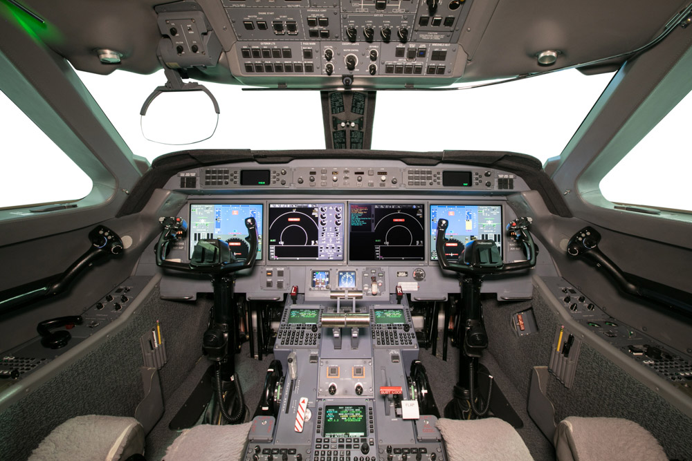 6-g550-sn-5173_cockpit - Mesinger Jet Sales